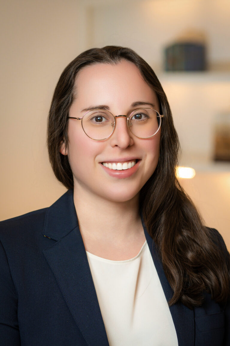 Julia Burzynski | Associate at JMS Attorneys at Law